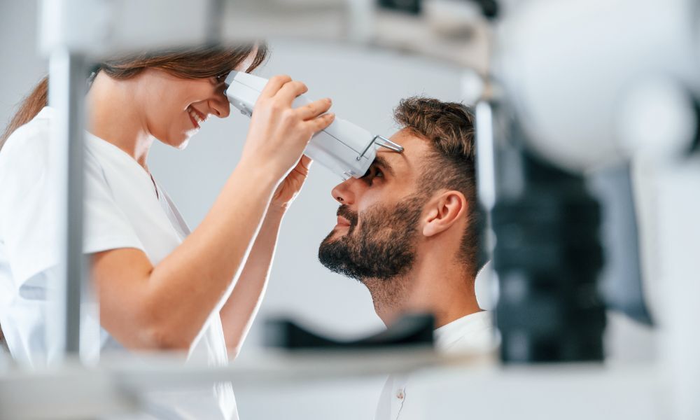 Difficulty Judging Distances: Common Causes & Guidance - Pure Optical