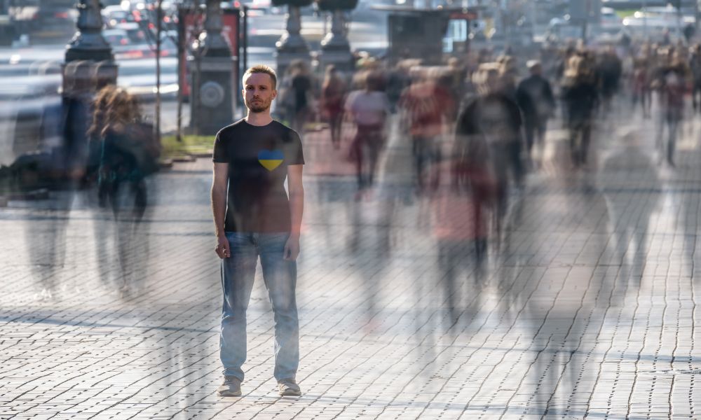 Distorted or Wavy Vision: Common Causes & Guidance - Pure Optical
